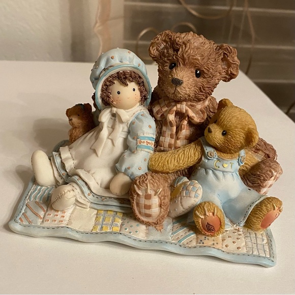 Cherished Teddies | Accents | Vintage Figurine Cherished Teddies Bears ...